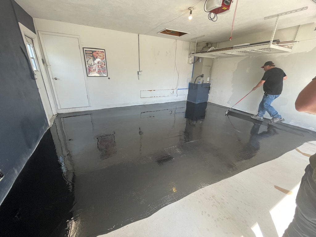 A Pro's Guide to Garage Installation: Epoxy Resin Floors | XPS